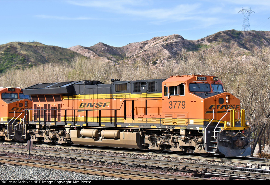 BNSF 3779